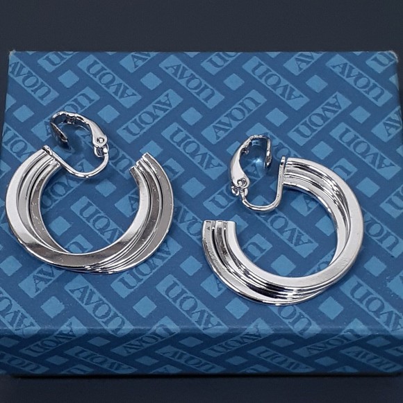 Avon | Jewelry | Vintage Avon Layered Hoop Clip On Earrings Silver Tone ...